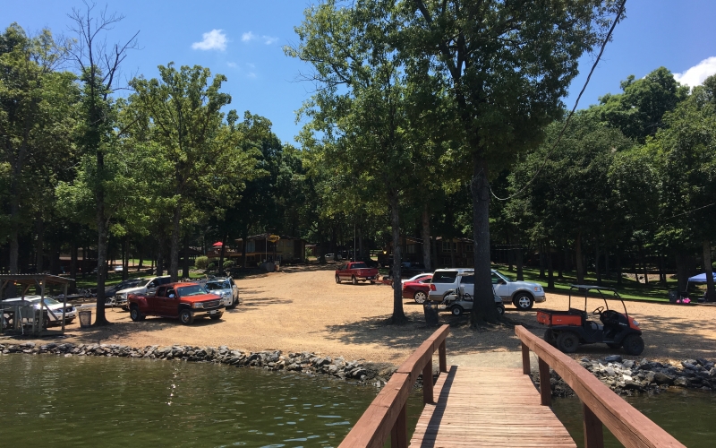 Photo Gallery | Cozy Cove Waterfront Resort